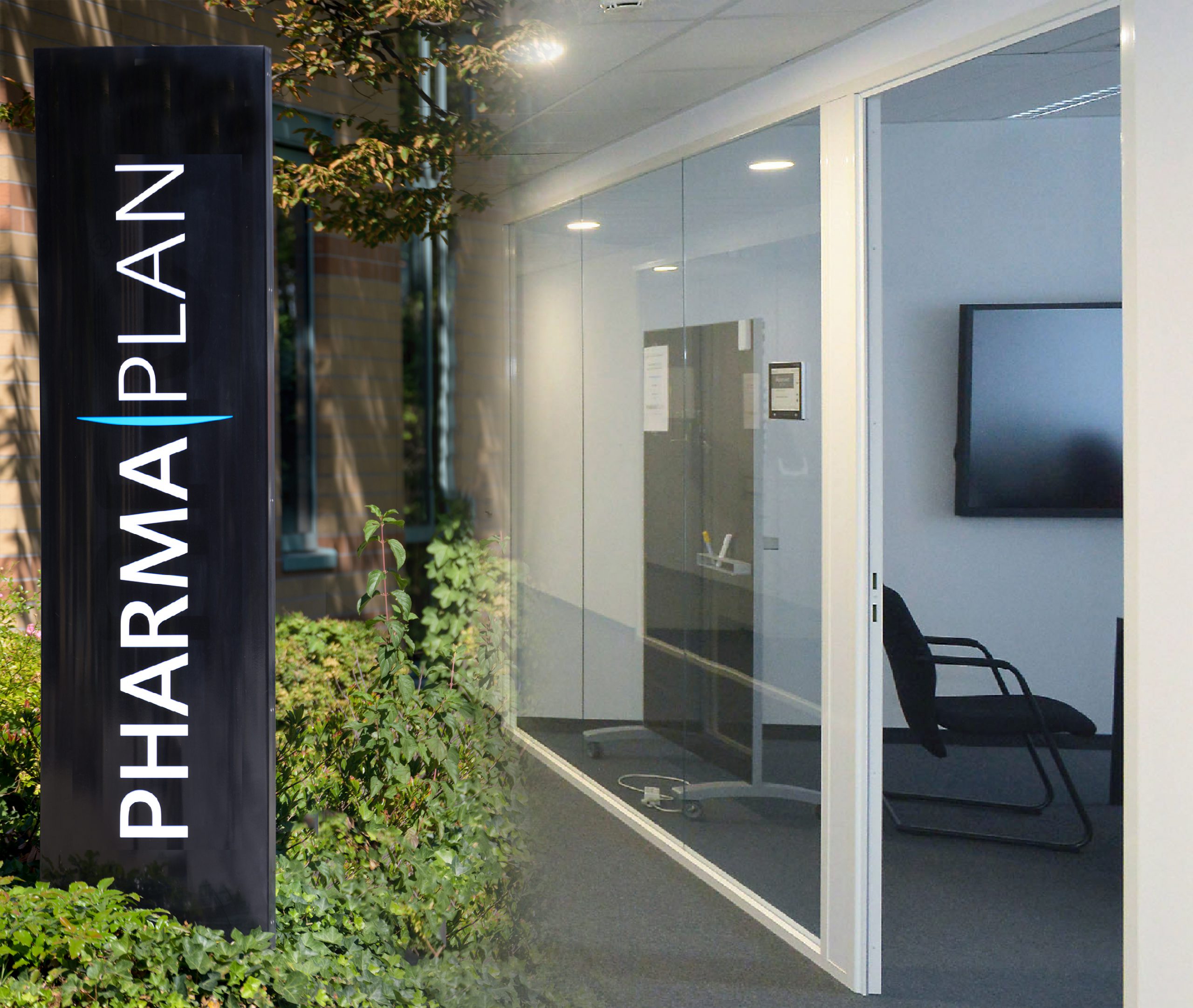 Pharmaplan optimizes meeting rooms and desks with ROOMZ